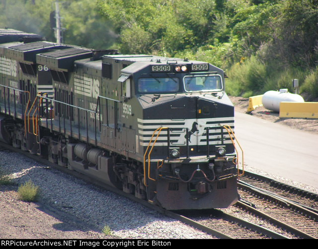 NS 9509 West